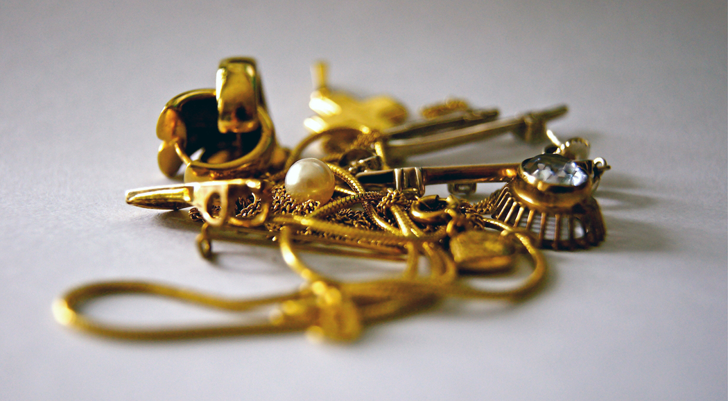 Types of Gold Jewellery - Solid, Filled and Plated [Guide-to] - Nathan & Co